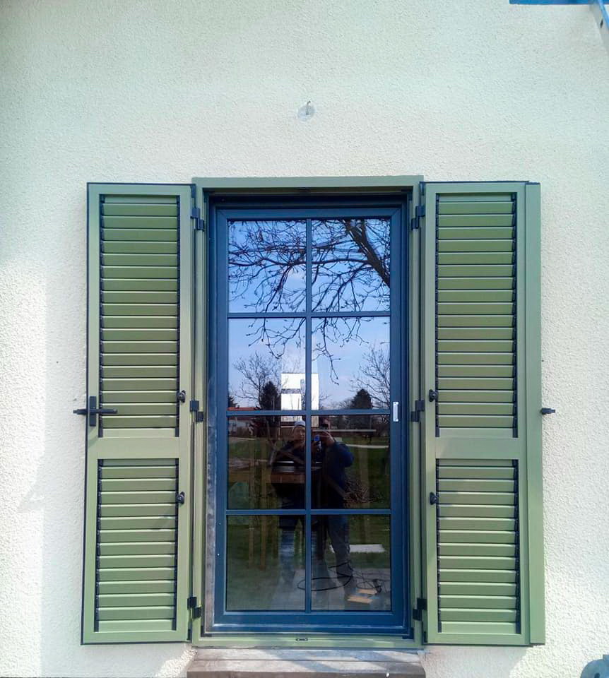 ALU grilje u maslinastoj boji - 3 E